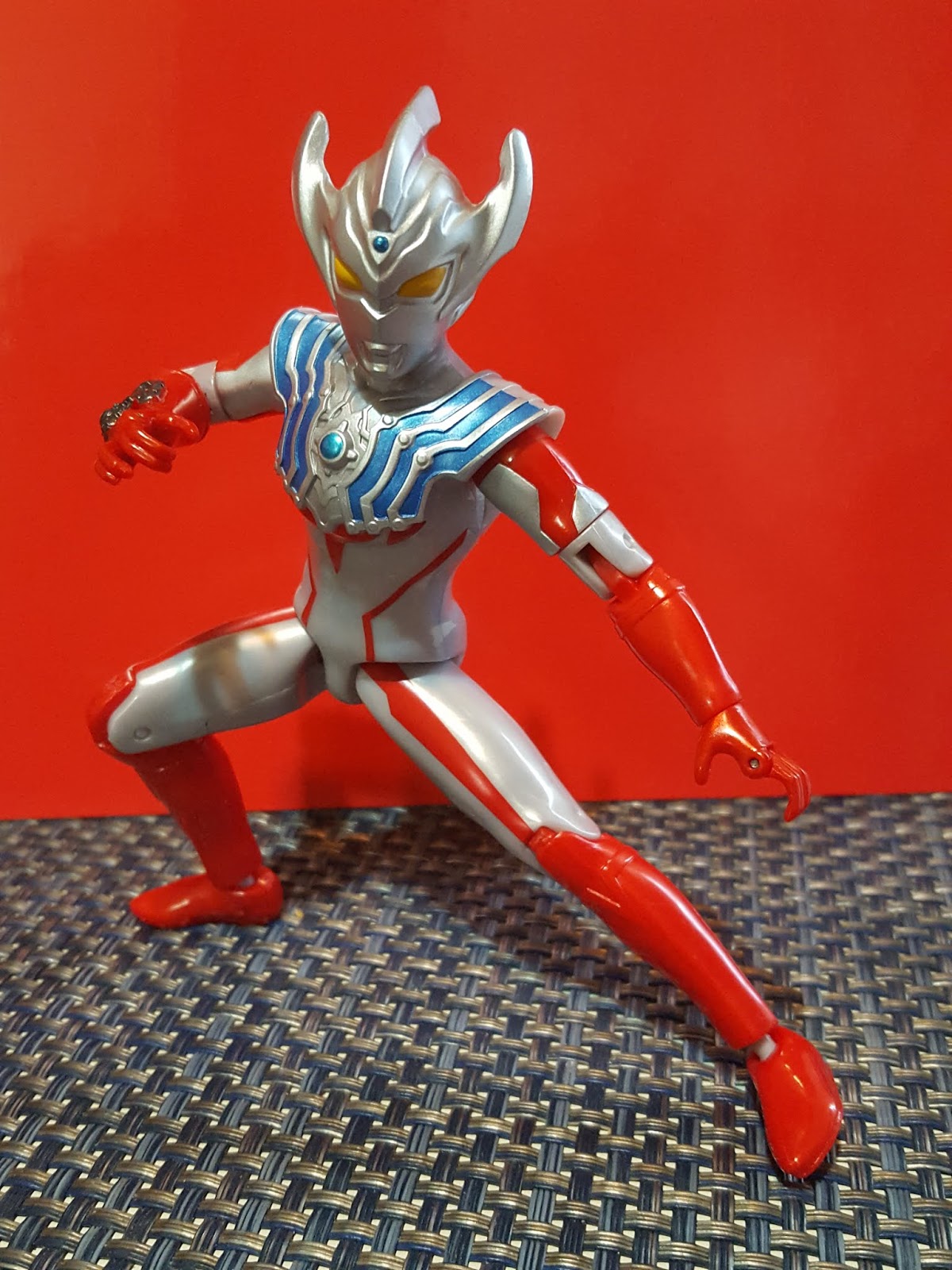 Bandai Ultra Action Ultraman Taiga and Tregear