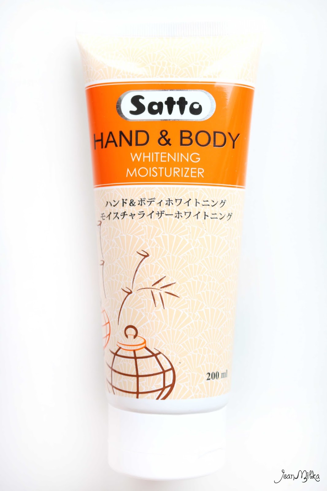 Satto Triple Moisture Hand and Body Lotion | Jean Milka
