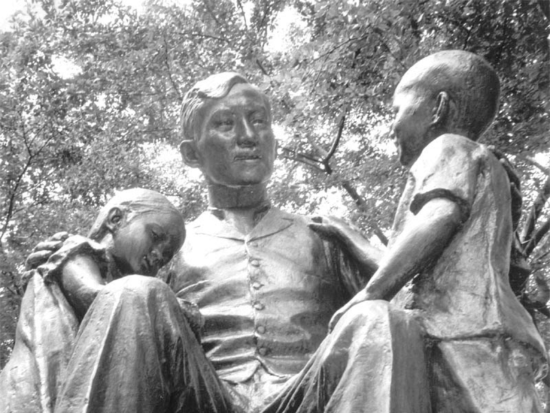 Alternate Outcomes: Jose Rizal's Son Survived