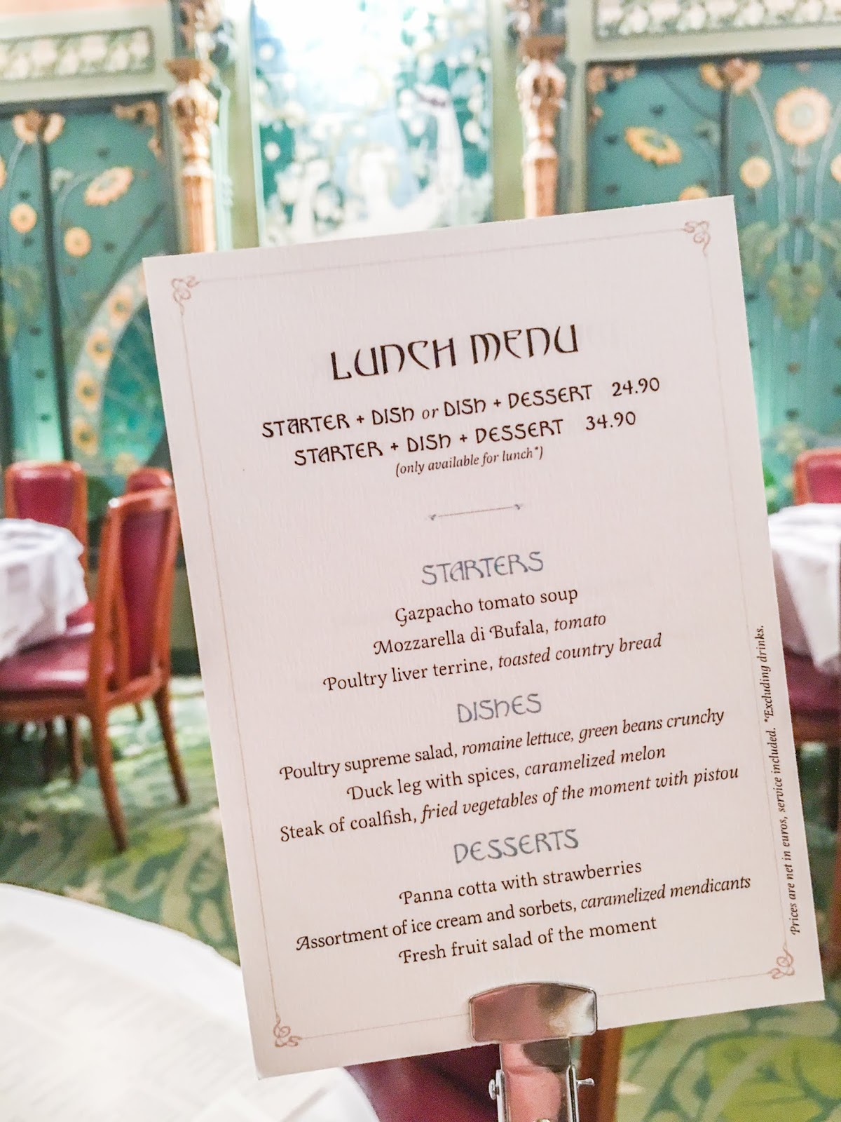 My Musings: La Fermette Marbeuf & Montmartre