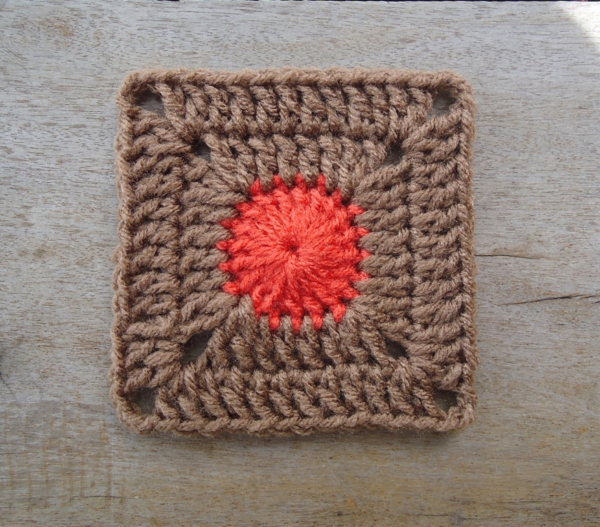 Stitch of Love: Dotty Solid Granny Squares