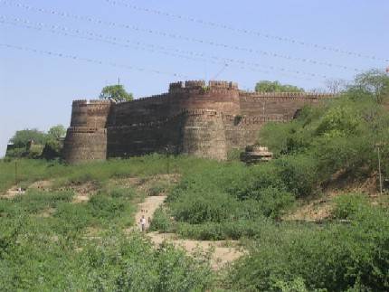 Forts of Maharashtra: Balapur Fort