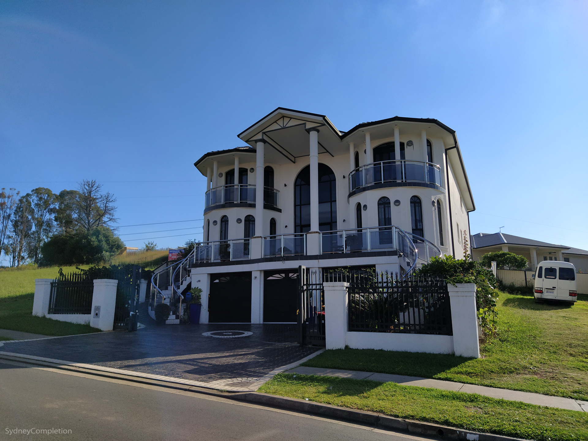 Keeping Up With The Hoxtons: Hoxton Park and West Hoxton - Completing ...