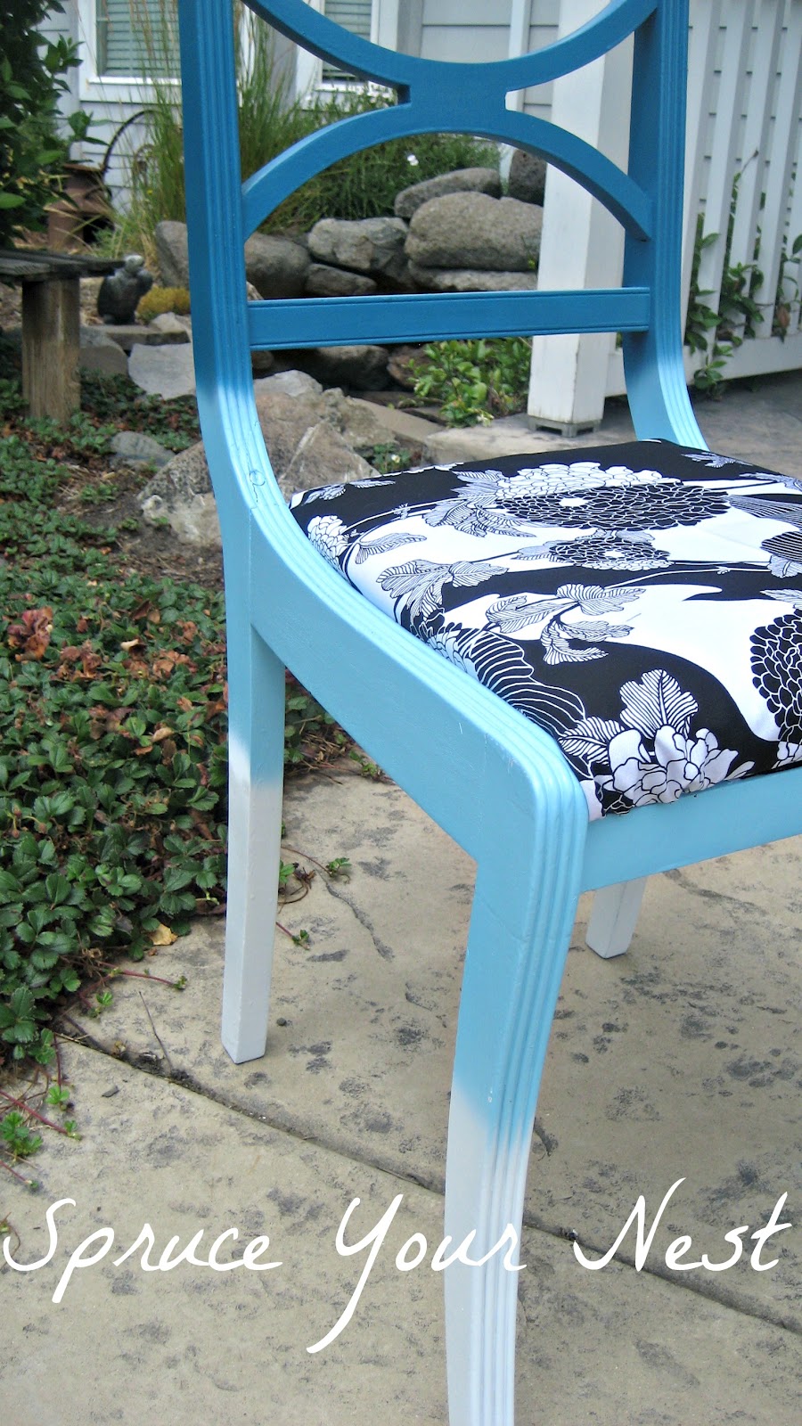 Spruce Your Nest: Ombre Chair