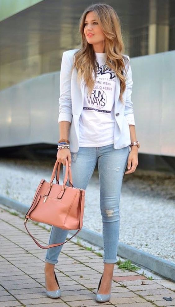 Fashionable Outfits: 10+ Stylish Jeans Outfit For This Year - Fashion Week