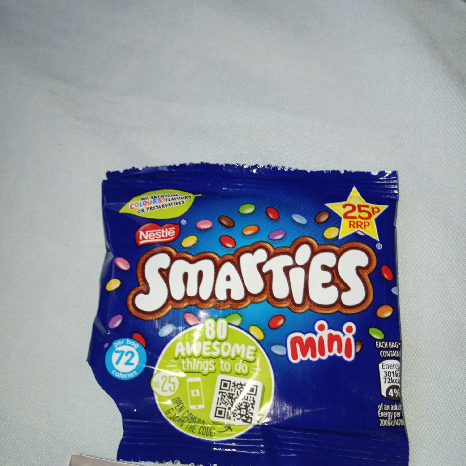 Supersupergirl's Food Reviews: Nestle Smarties mini