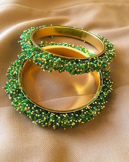 Cluster pearl bangles