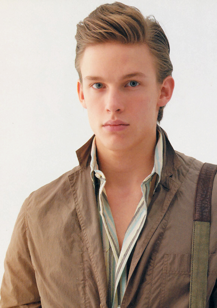 Sun Seekerz!: Chris Doe