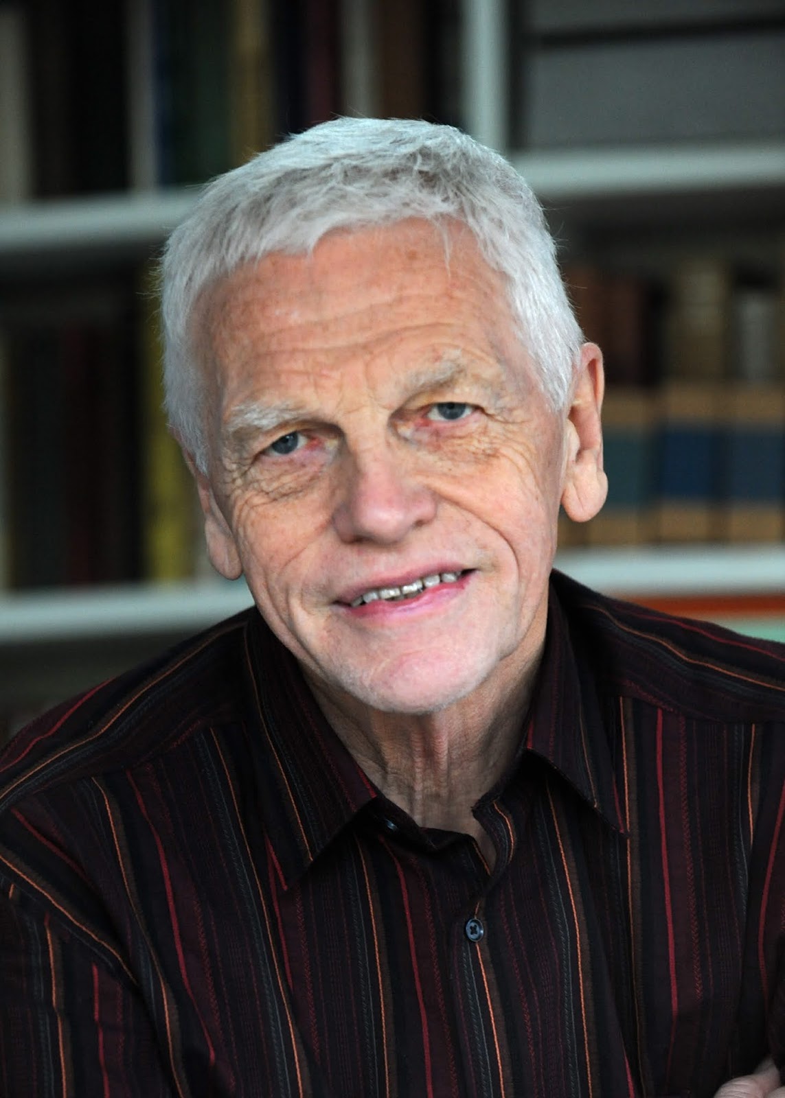 Promoting Crime Fiction : ‘The Finisher’ by Peter Lovesey