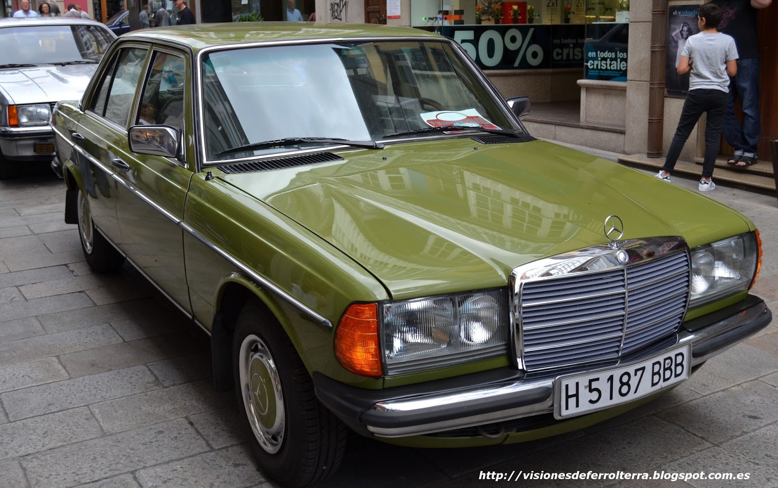 Analisis de Maquinas: Mercedes 240D (W123)
