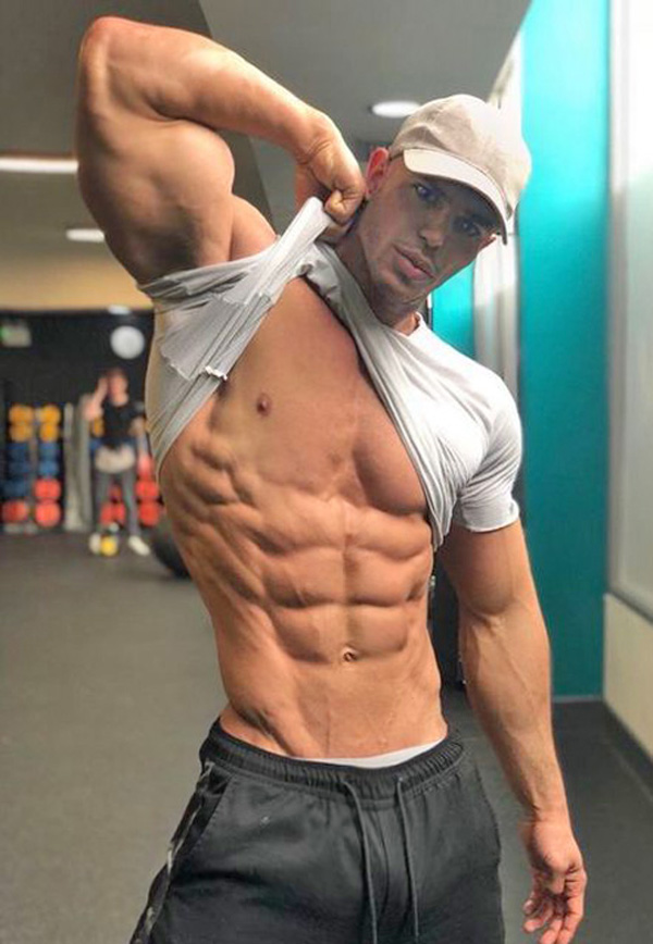 BUILT by tallsteve: Six-Pack Show-Off