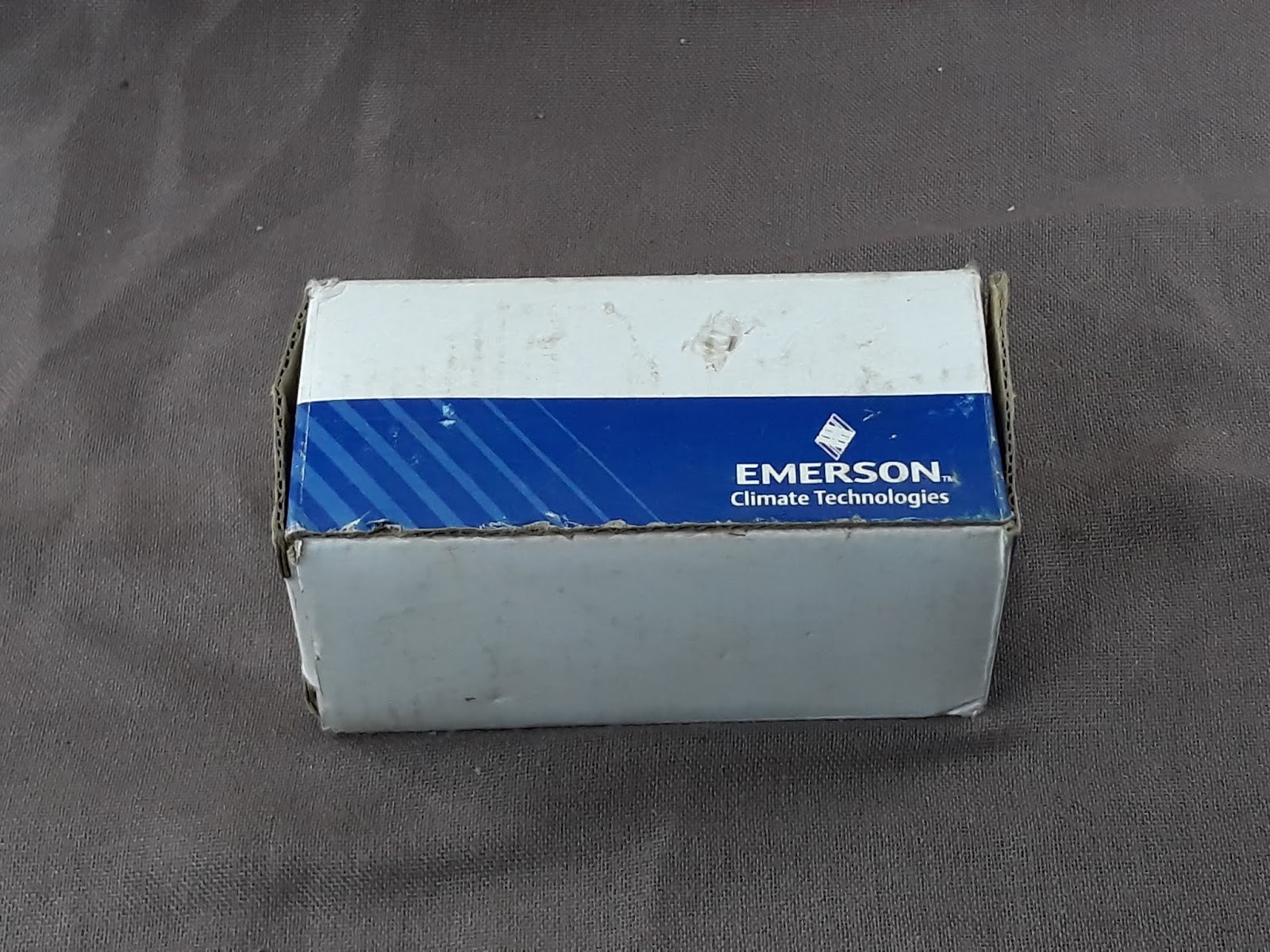 EMERSON ASC2 SOLENOID COIL 208-240/50 & 208-240/60 015383