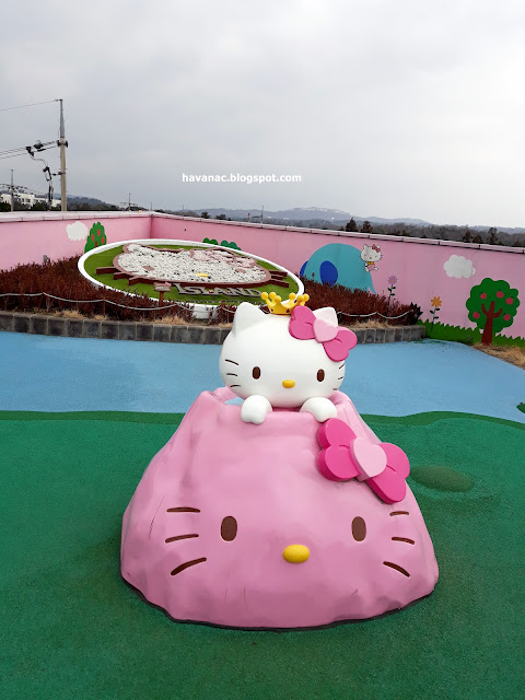 Havana QQ Travel Blog: Hello Kitty Island