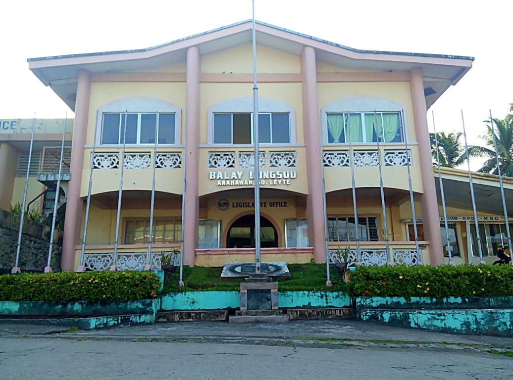 Anahawan Town Center