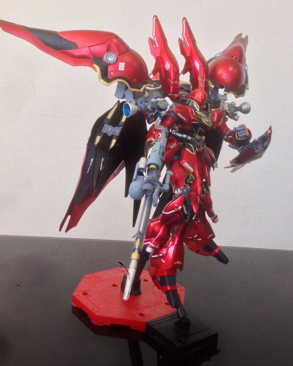 GUNDAM GUY: GUNDAM GUY: READERS FEATURE GUNPLA BUILD - MG 1/100 Sinanju ...