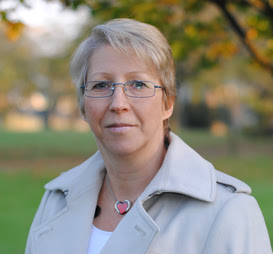 Notes from the Slushpile: Write A Great Synopsis with Nicola Morgan