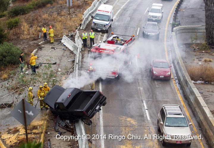 Ringo Chiu Photography: Rainy Day Traffic accident in Los Angeles