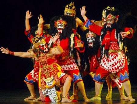 Pengetahuan jembatan masa depan: Macam-macam Wayang dan Asal Daerahnya