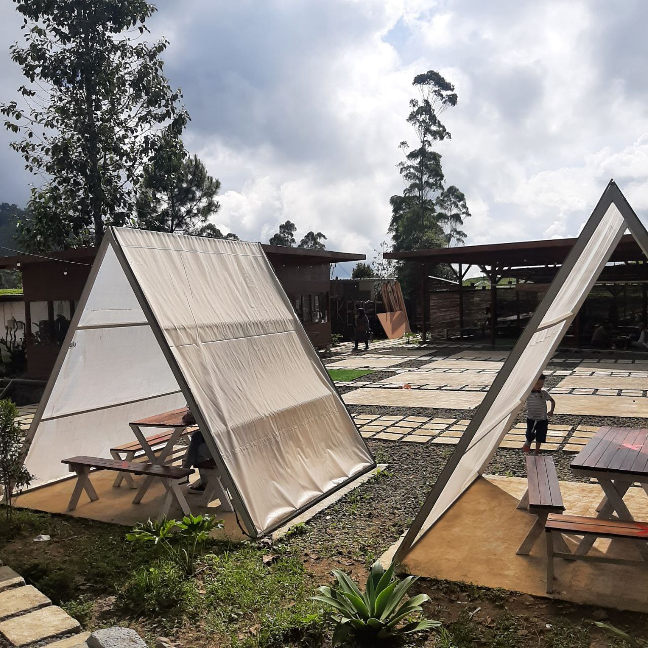 Ecopark Curug Tilu Ciwidey, Info Tiket & Lokasi Terbaru 2021