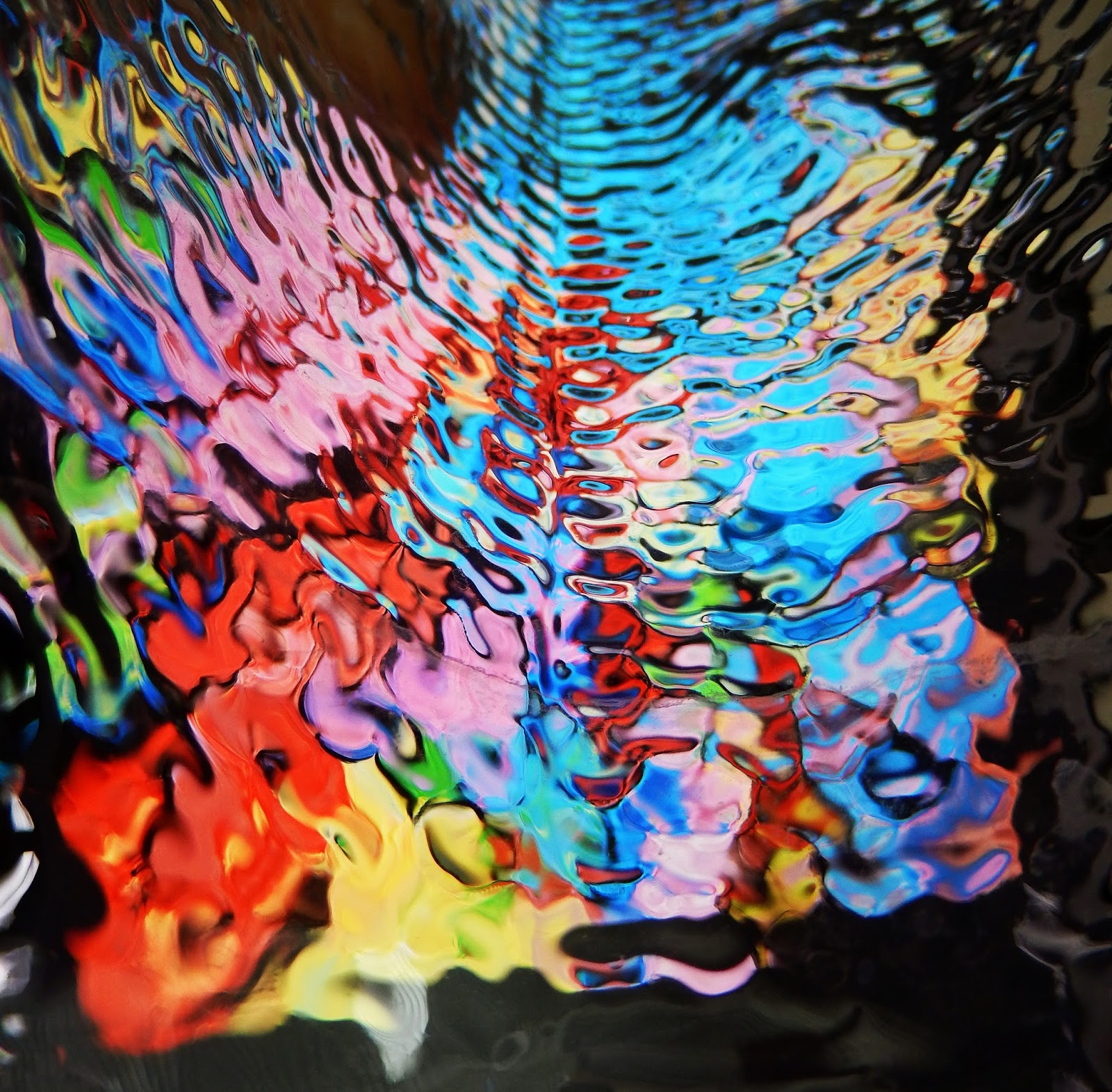 Arq. Myriam Mahiques´art: Distortions. Distorsiones. 1