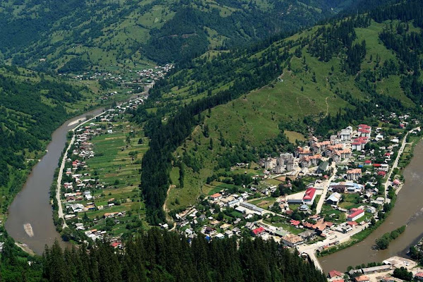 BISTRITA LA BROSTENI - ORASUL BROSTENI