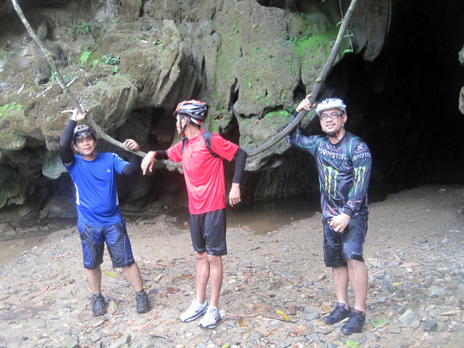 Bulacan Trails: Puning Cave, Brgy. Bayabas, DRT, Bulacan