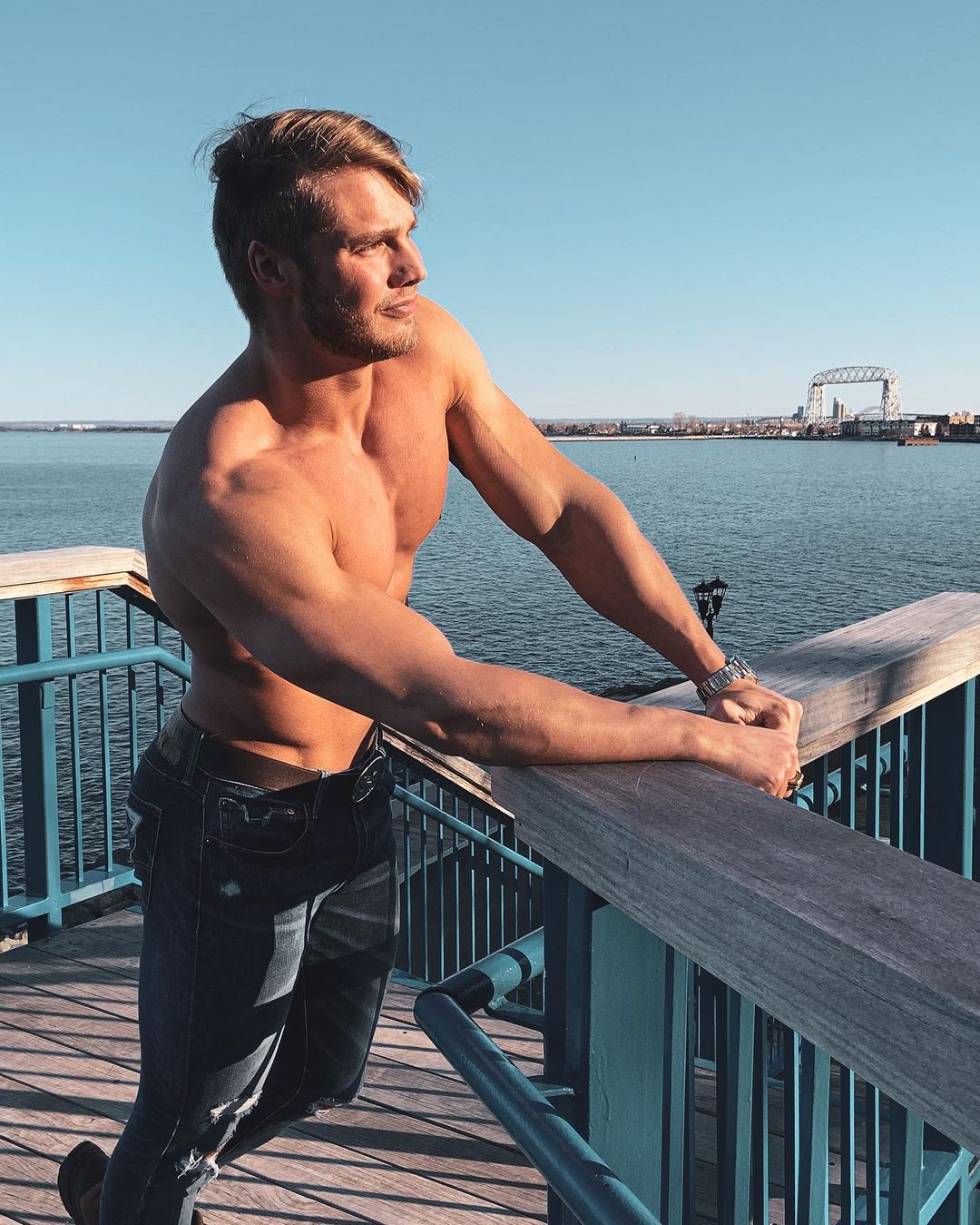 the beauty of male muscle: Daniel