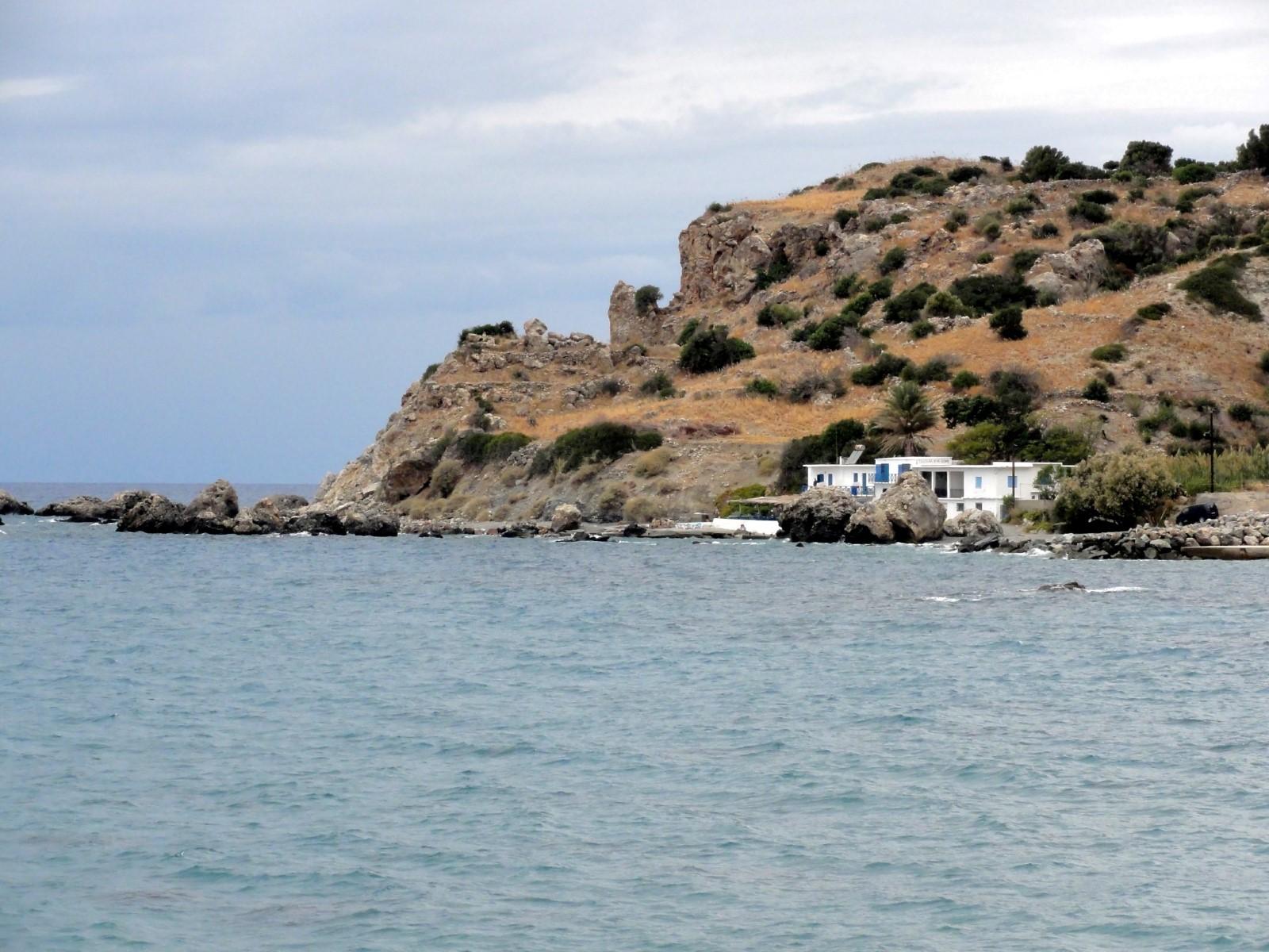 ΑΓΙΑ ΦΩΤΙΑ ΚΕΡΑΜΕ ΡΕΘΥΜΝΟΥ: ΤΑΒΕΡΝΑ ΑΓΙΑ ΦΩΤΙΑ