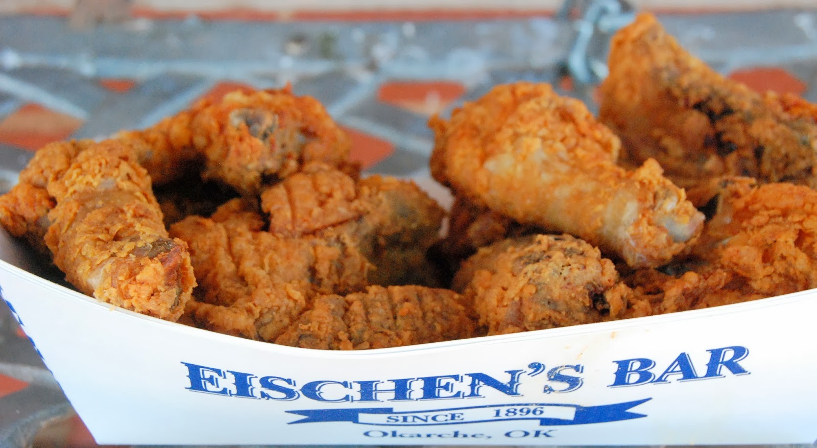 CupCakes and CrabLegs: Eischen's Bar