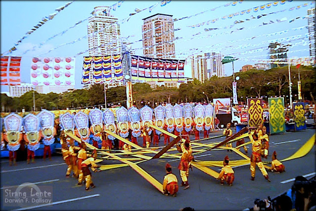 SIRANG LENTE: The Stunning Colors of Inaul Festival