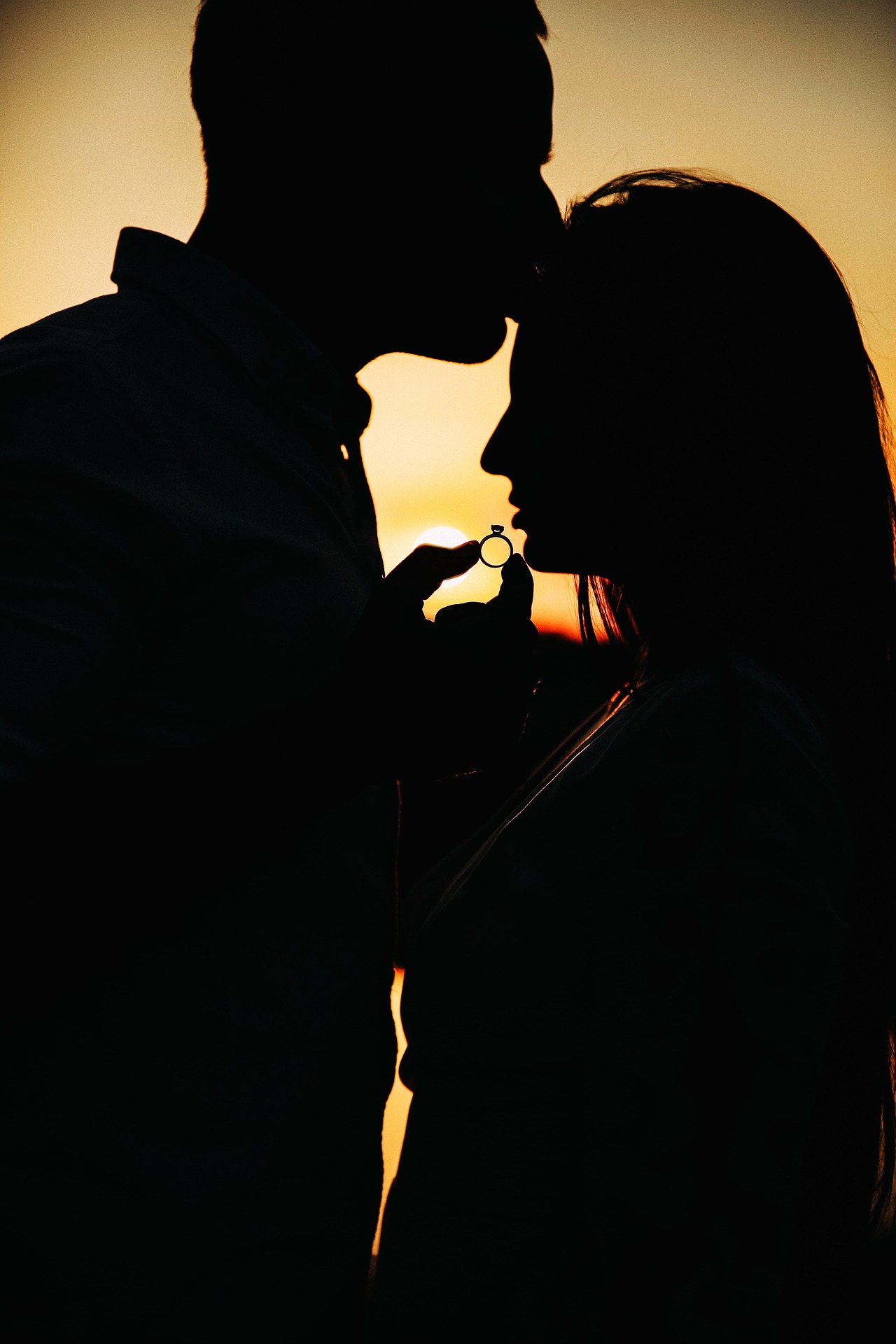 15 Gambar Wallpaper Cinta Romantis Terlengkap Dengan Romance Story
