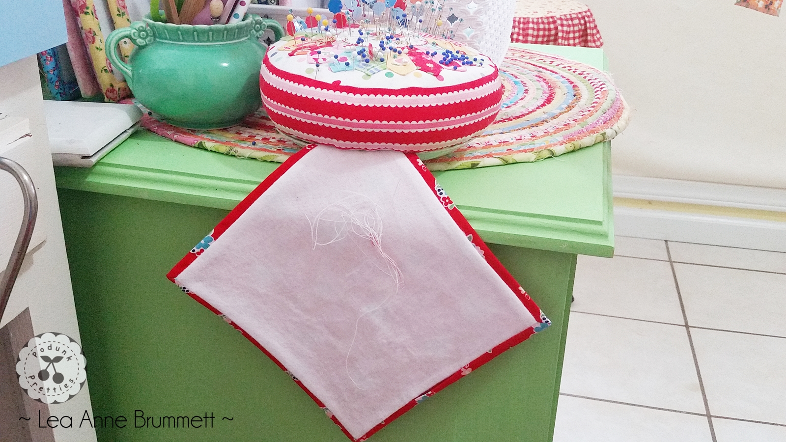 Podunk Pretties Quilting: ~ Simple Thread Catcher