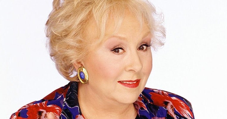 "Everybody Loves Doris!" Remembering our "Mrs. Miracle" Doris Roberts ...