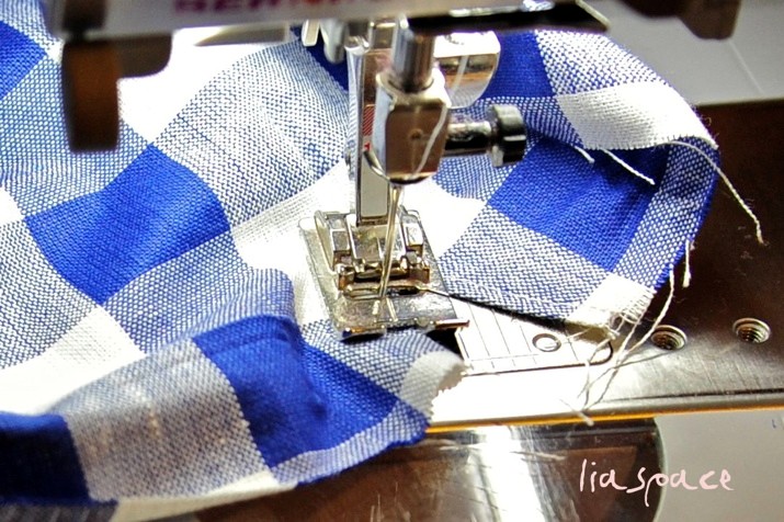 House Pouch Pattern & Tutorial ~ DIY Tutorial Ideas!