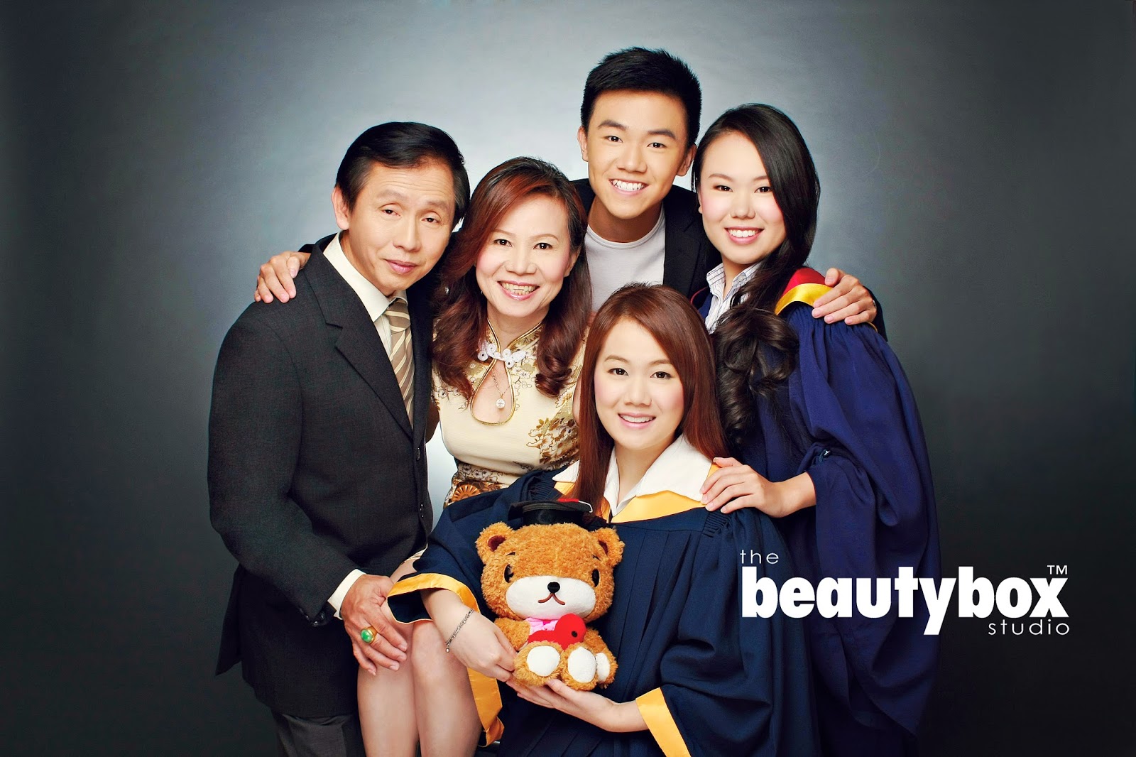 CONVOCATION SEASON IS HERE! - ( Convocation Studio Photography )