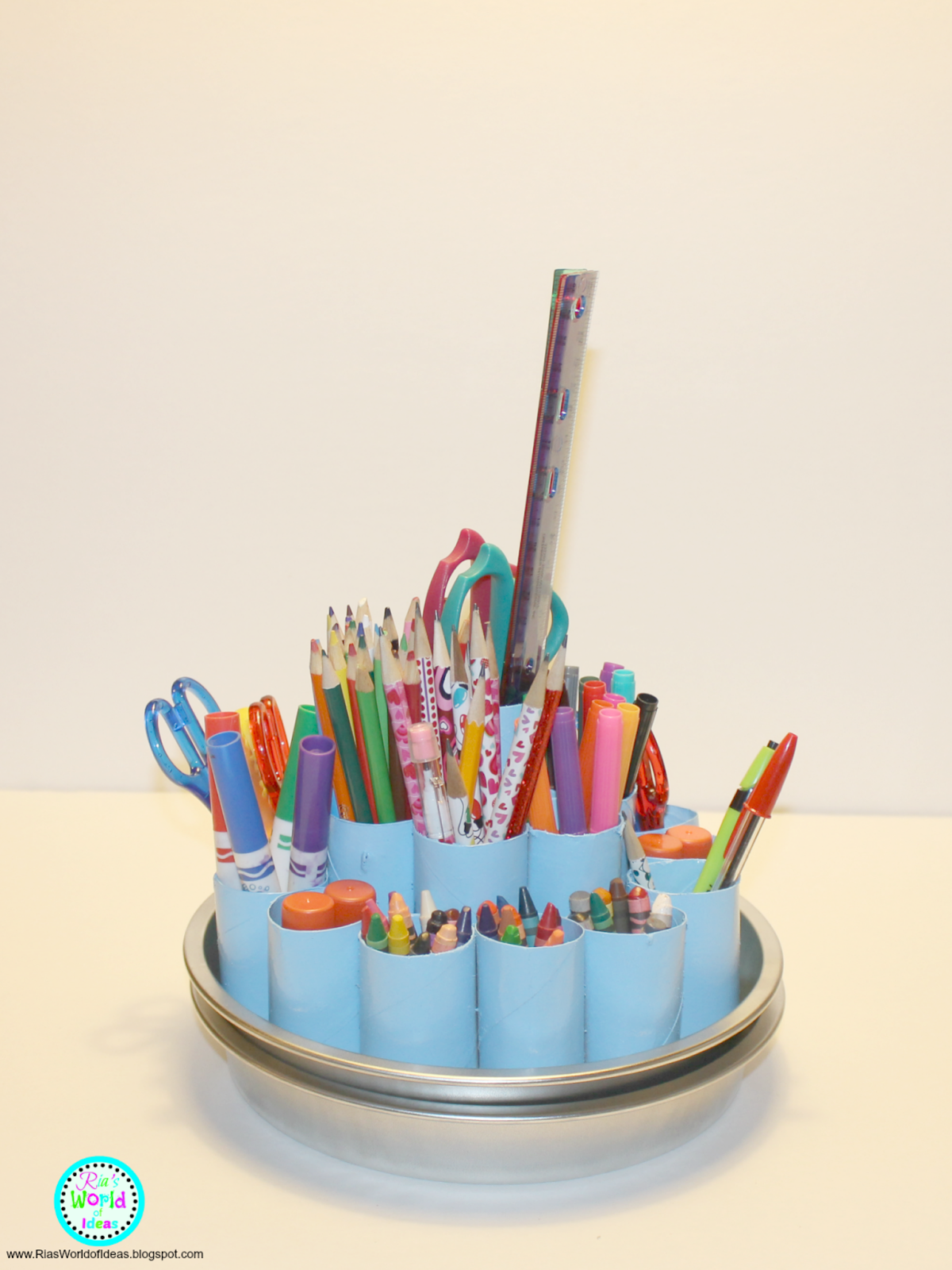 Ria's World of Ideas: DIY Rotating Supply Organizer