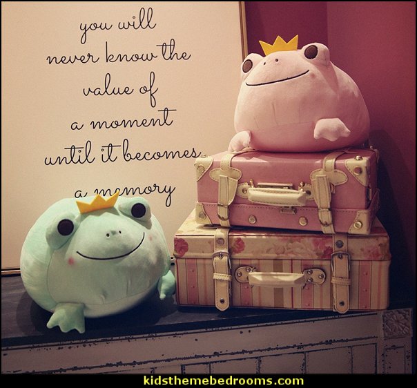 Decorating theme bedrooms - Maries Manor: frog room decor - frog ...