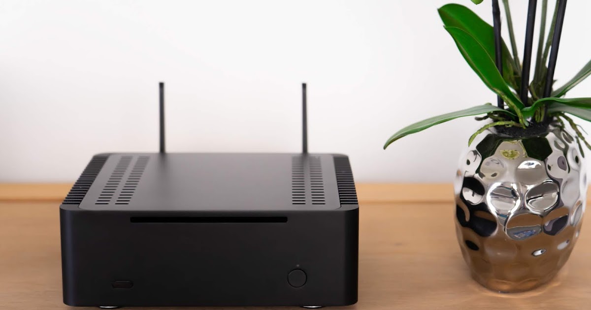 FanlessTech: Custom-made NUC case