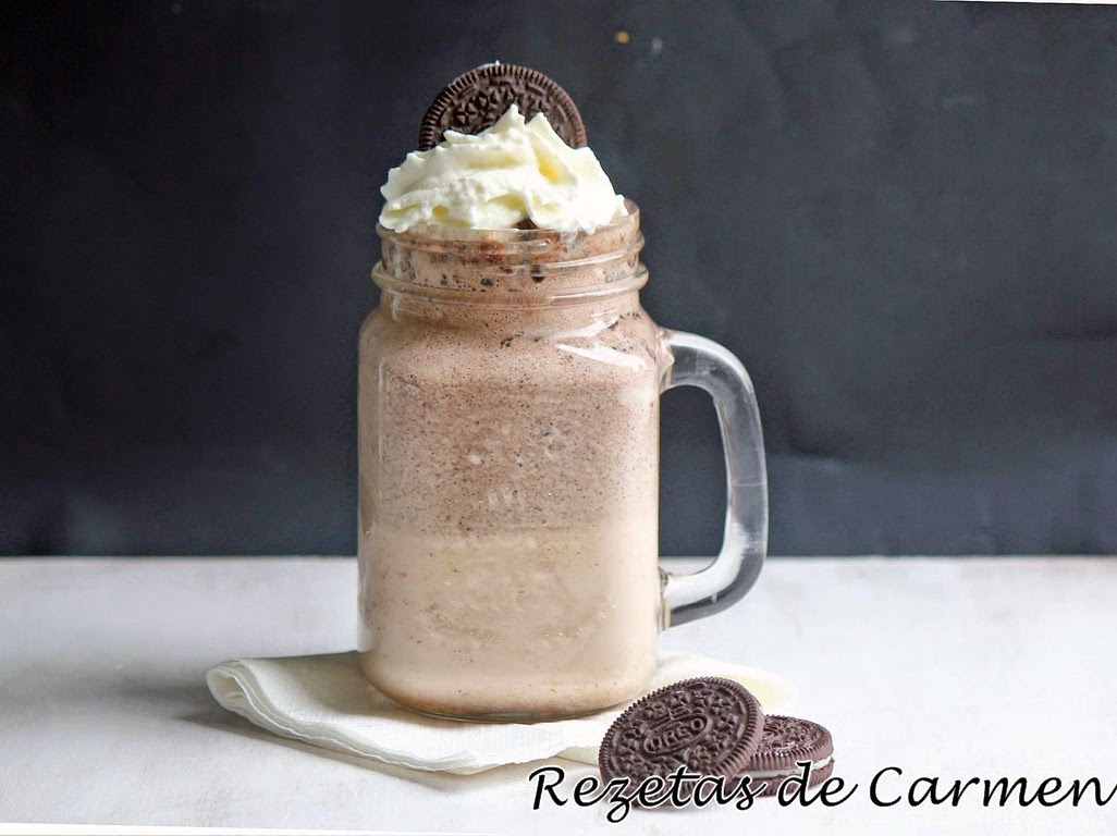 Milkshake de Oreo {Batido de Galletas de Oreo}