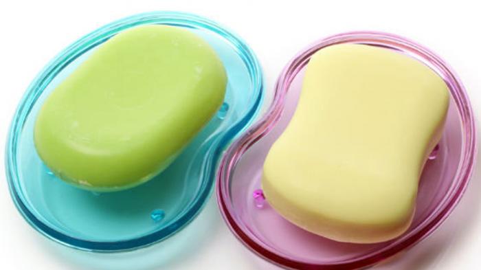 MEMBUAT SABUN DARI MINYAK JELANTAH