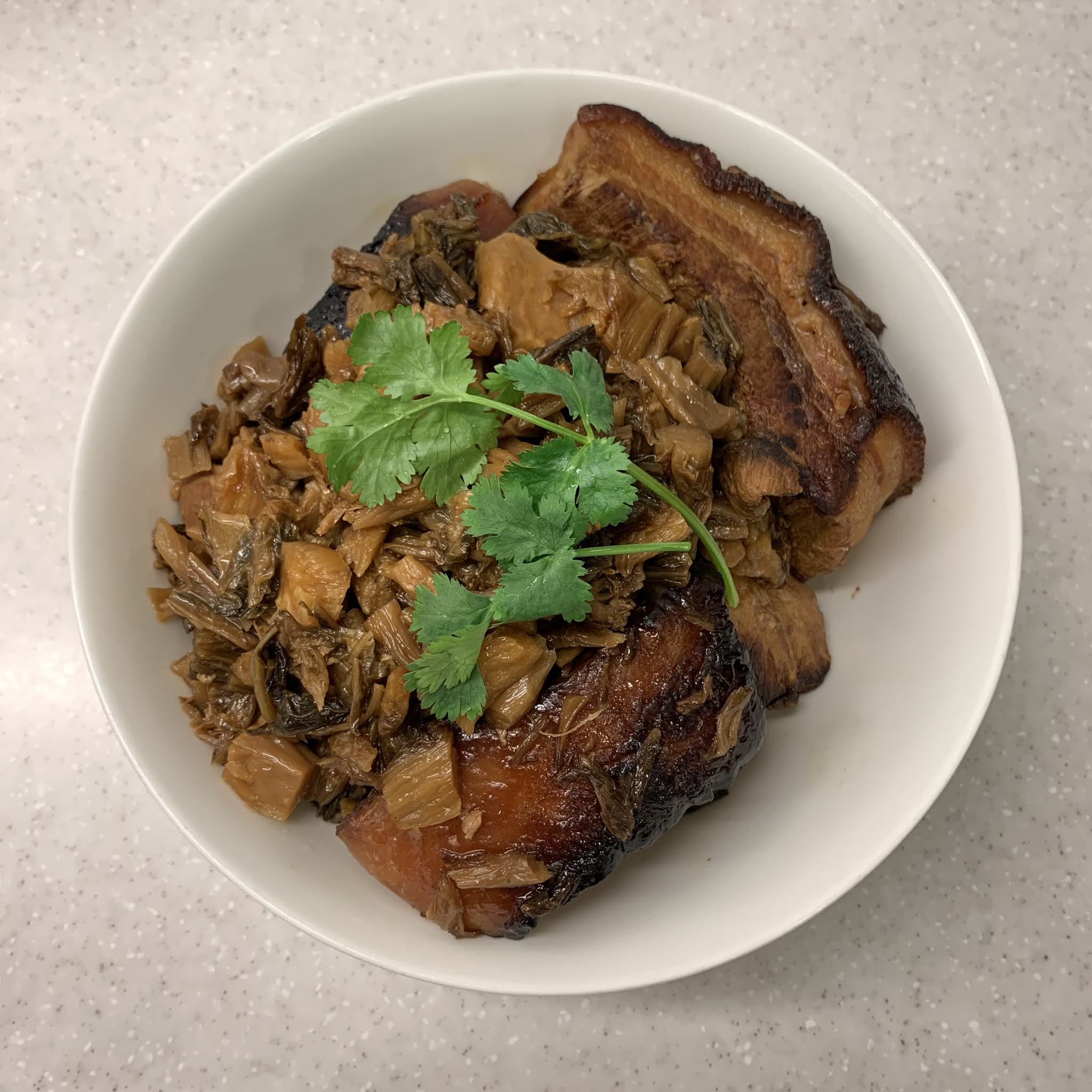 Fresh off the Boat in HK: cantonese pork belly 梅菜扣肉