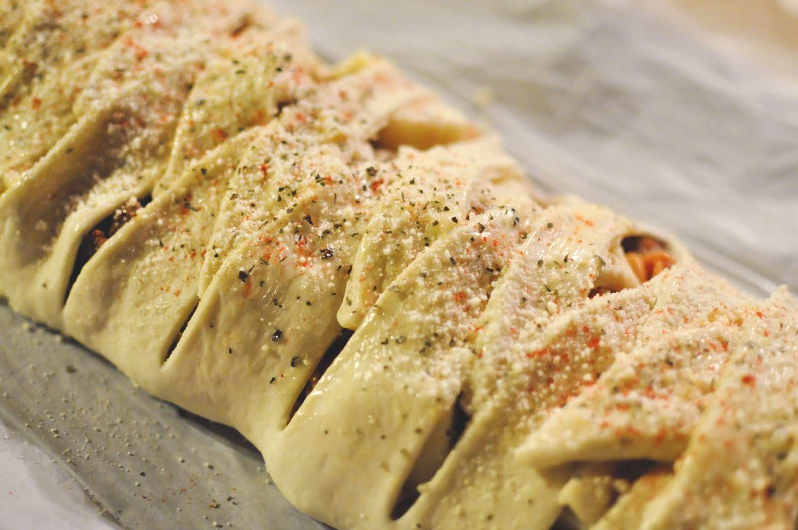 Bless This Food: Braided Spaghetti Bread (spaghetti baked inside garlic ...
