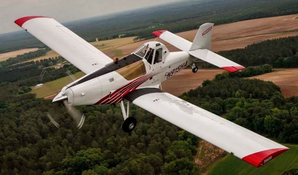 AVIÕES MILITARES: IOMAX Archangel, L3 AT-802L Longsword e LASA T-Bird