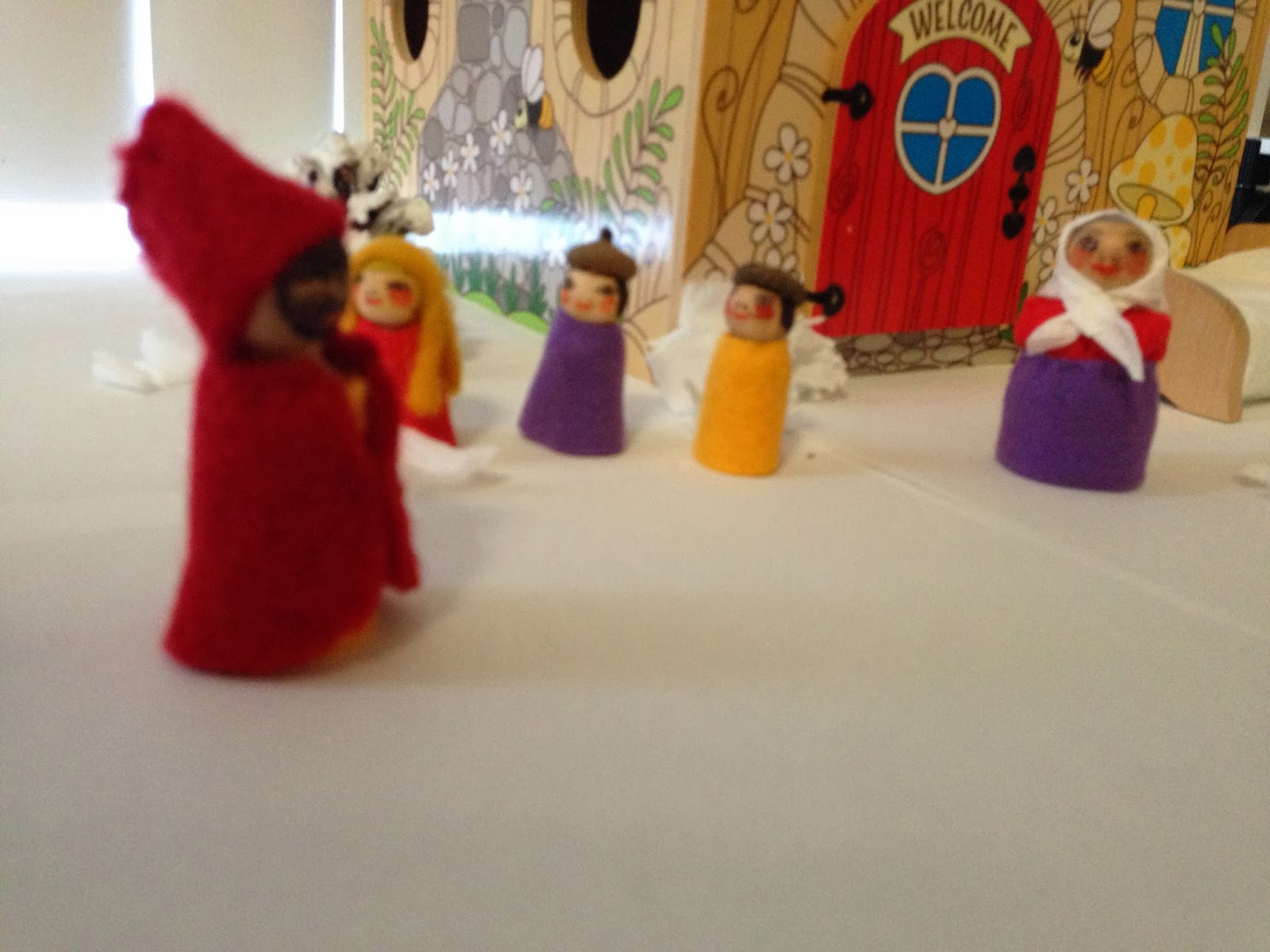 a mom's wonderland: Norouz's storytelling (Naneh Sarma & Amoo Norouz)