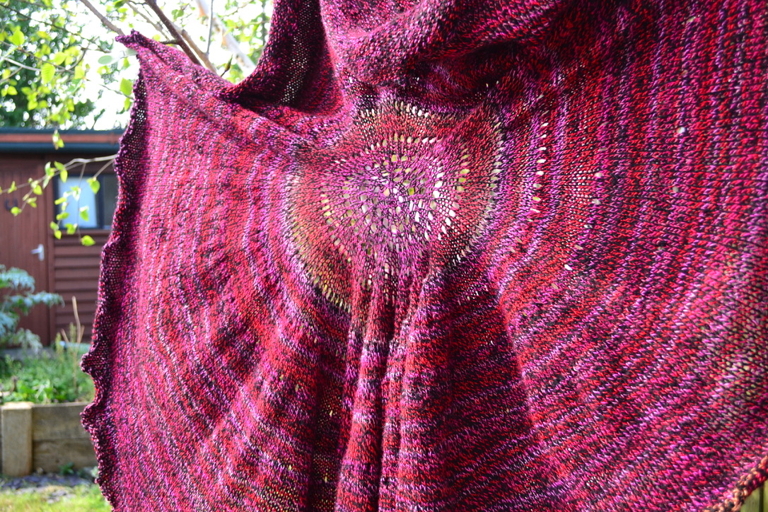 Knitting Novice: Free Knitting Pattern: The Picot Circle