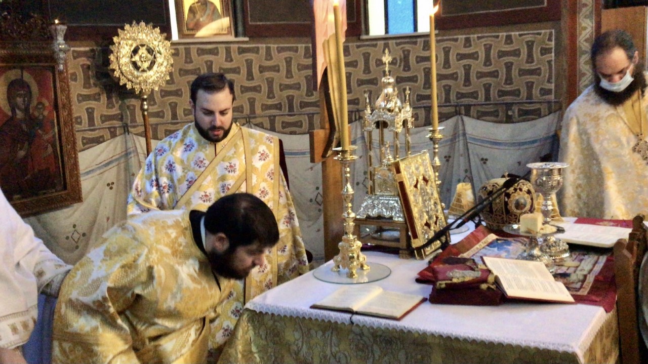 Ἱ.Μονή Ἀσωμάτων Πετράκη: Απο την Χειροτονια εις Διακονον του π. Πετρου ...