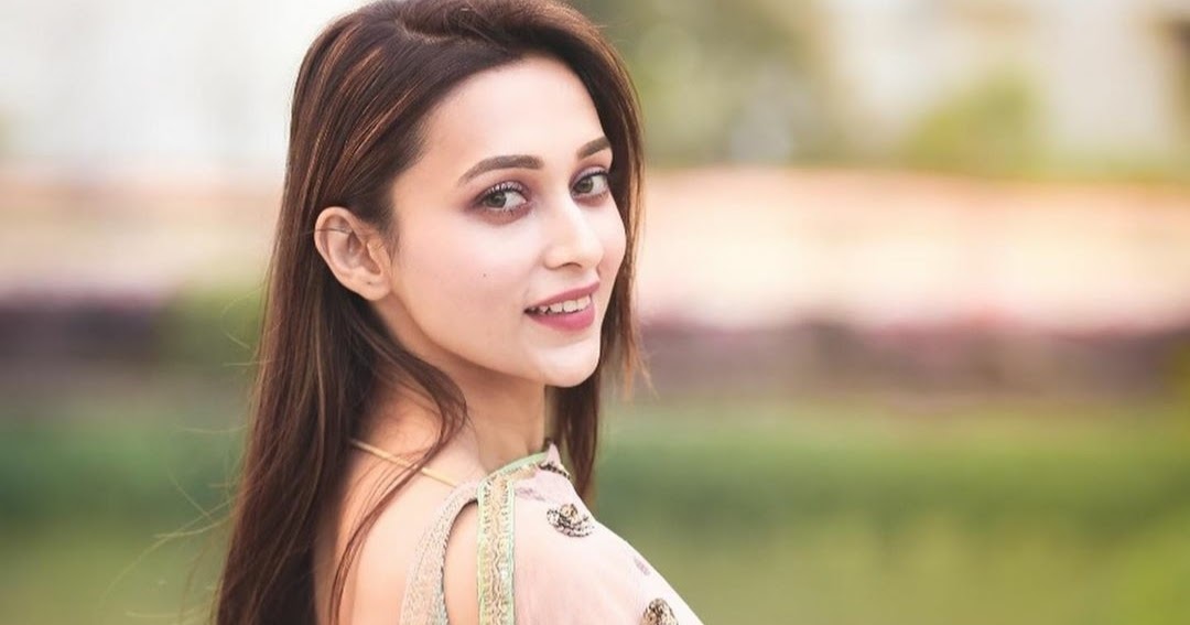 Mimi Chakraborty (Bengali Actress)Height, weight, Age,Boyfriend ...