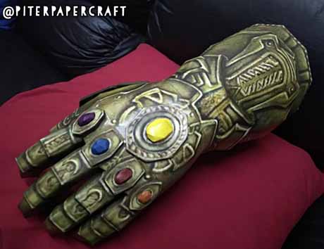 The Infinity Gauntlet Paper Model | Paperized Crafts