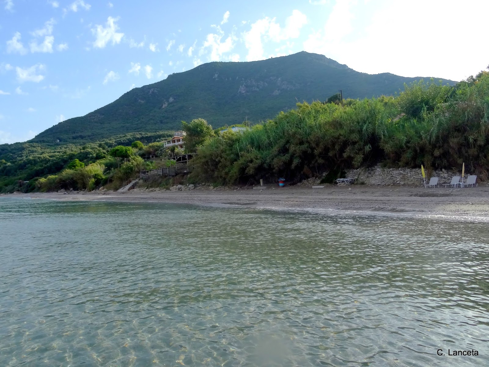 En busca de la cuadratura del círculo: Paramonas en Corfú