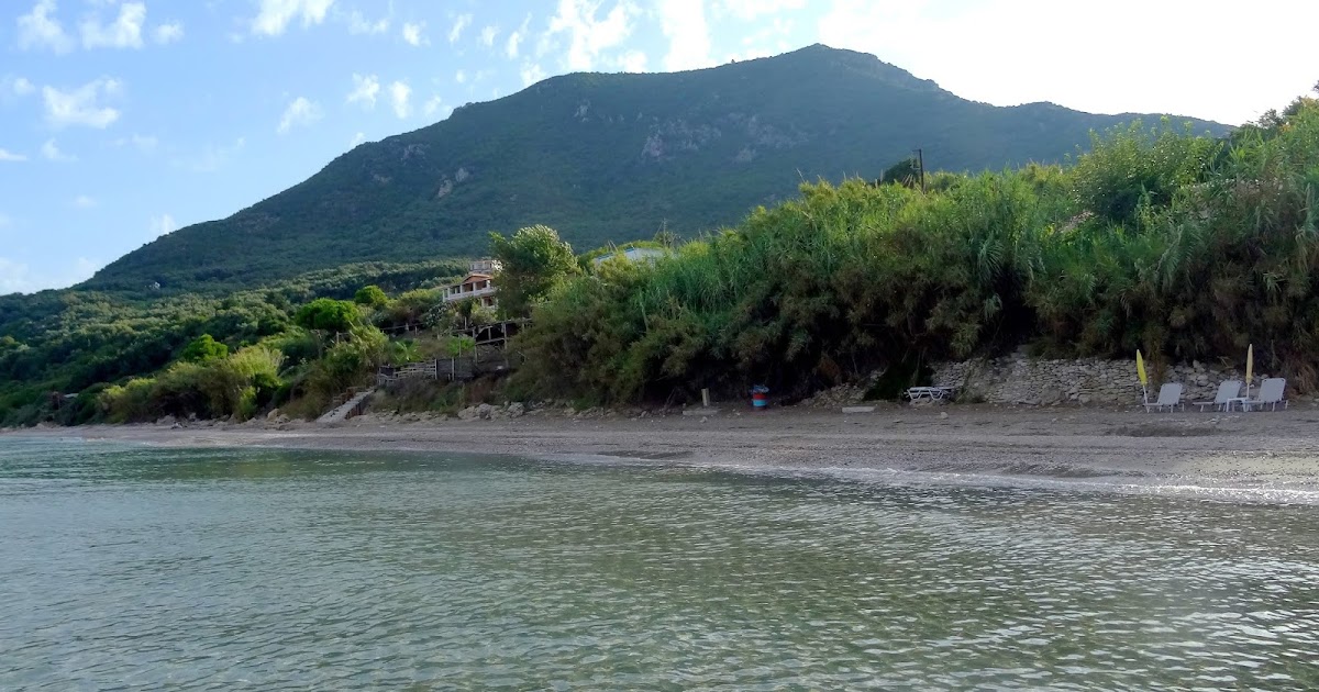 En busca de la cuadratura del círculo: Paramonas en Corfú